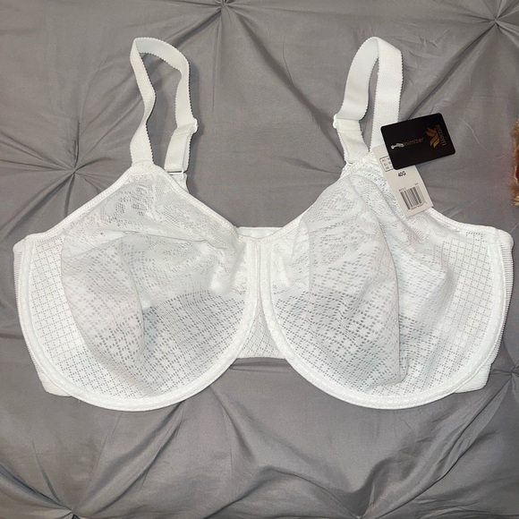 Wacoal | Intimates & Sleepwear | Wacoal White Full Coverage Minimizer ...